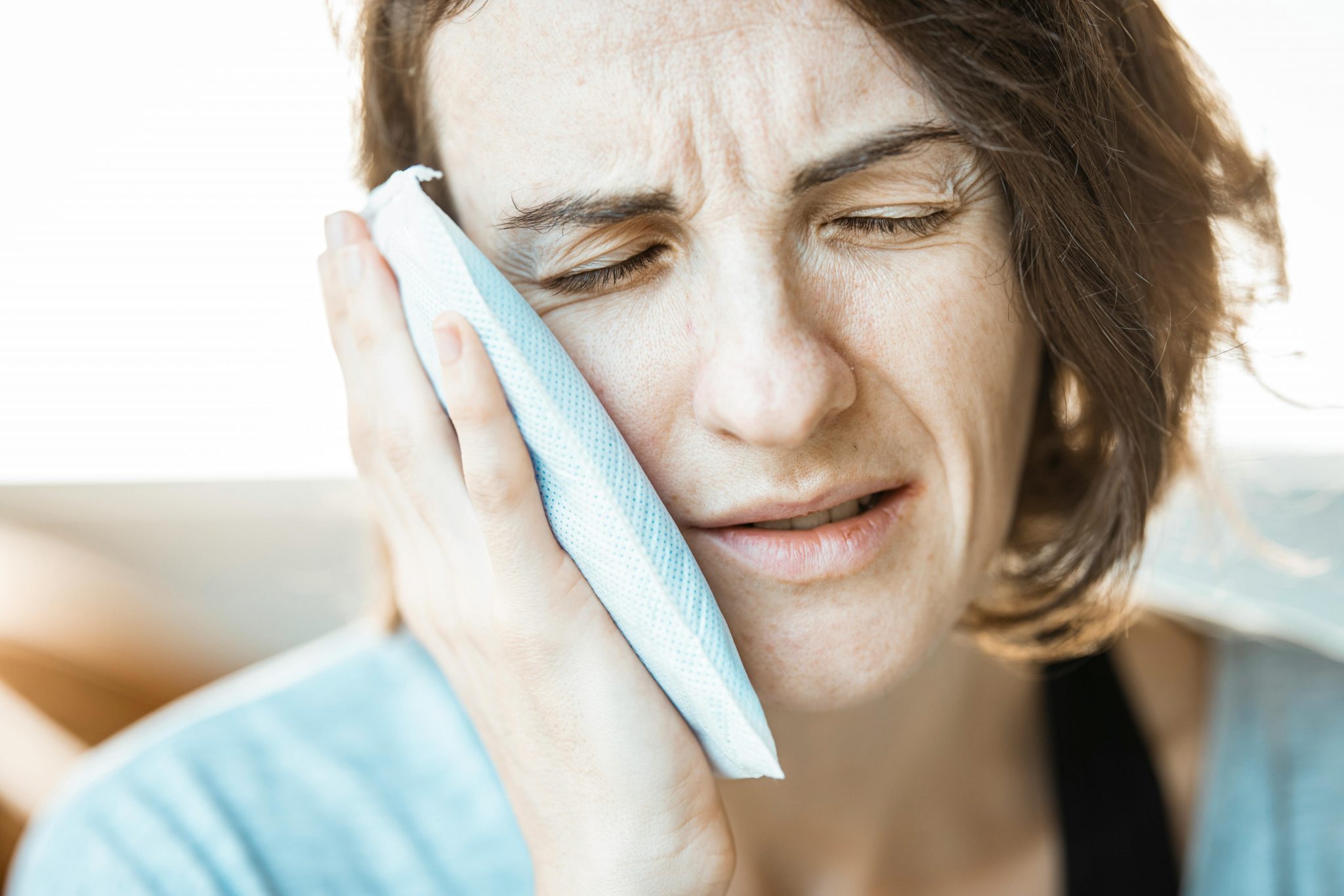 Can Wisdom Teeth Cause Headaches? Signs & Relief Tips